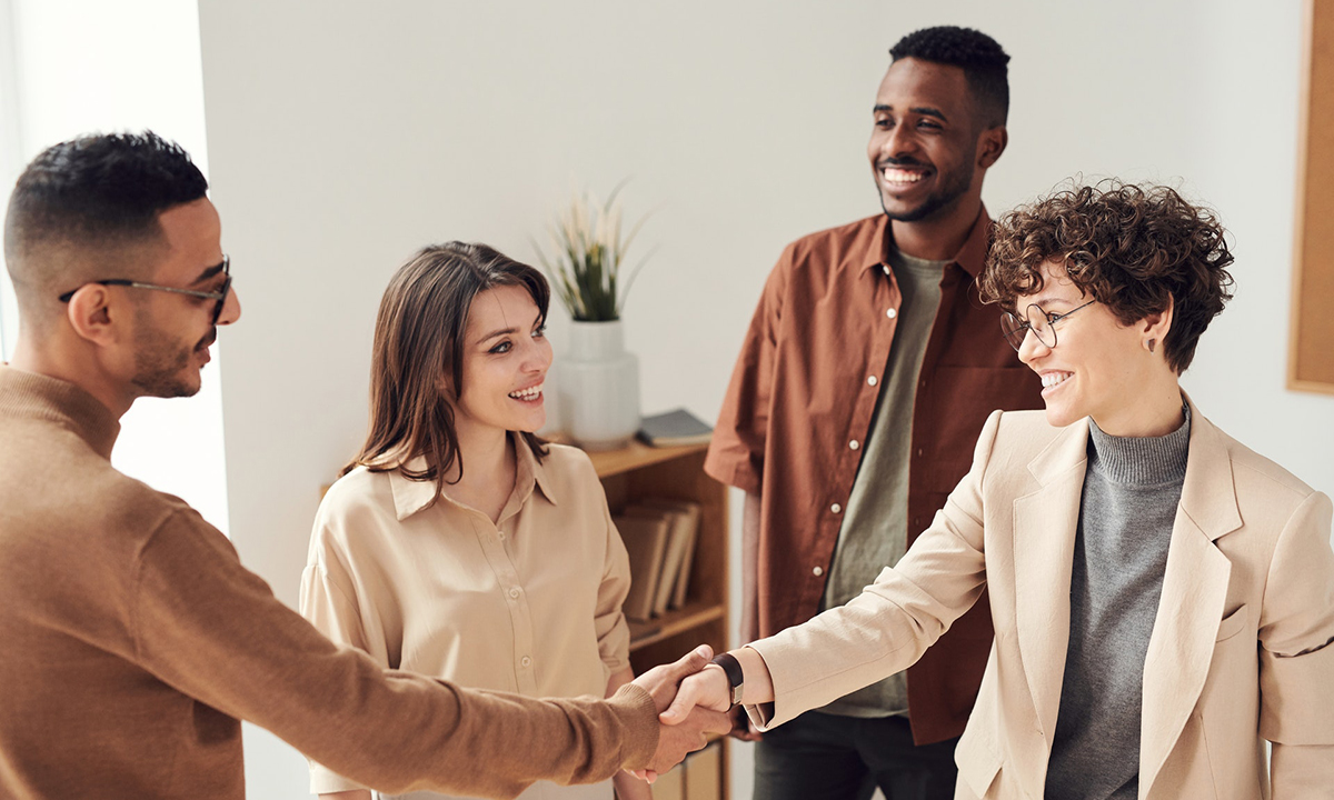 ¿Qué son los valores sociales y cómo influyen en el comportamiento humano?